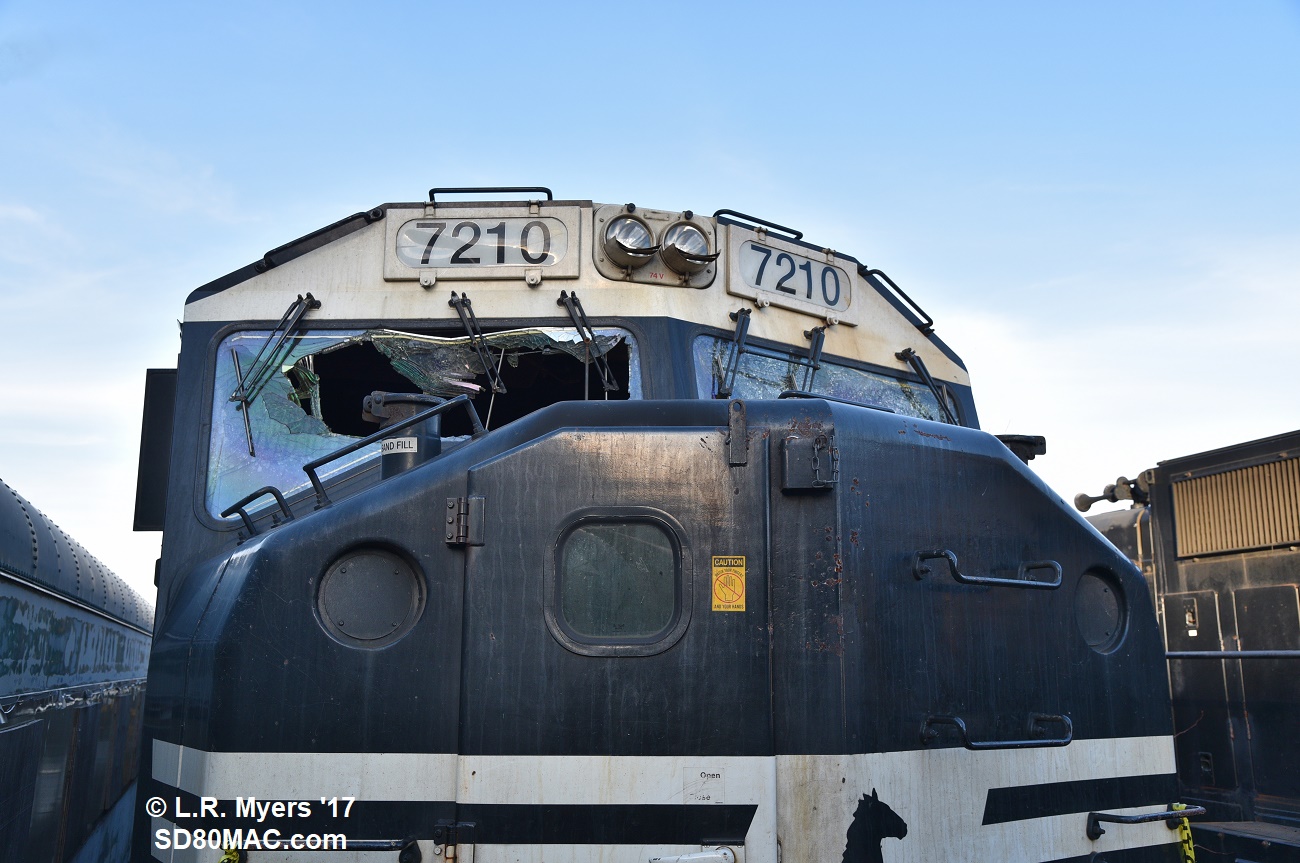 SD80MAC: 11/18/16 NS Cab Fire