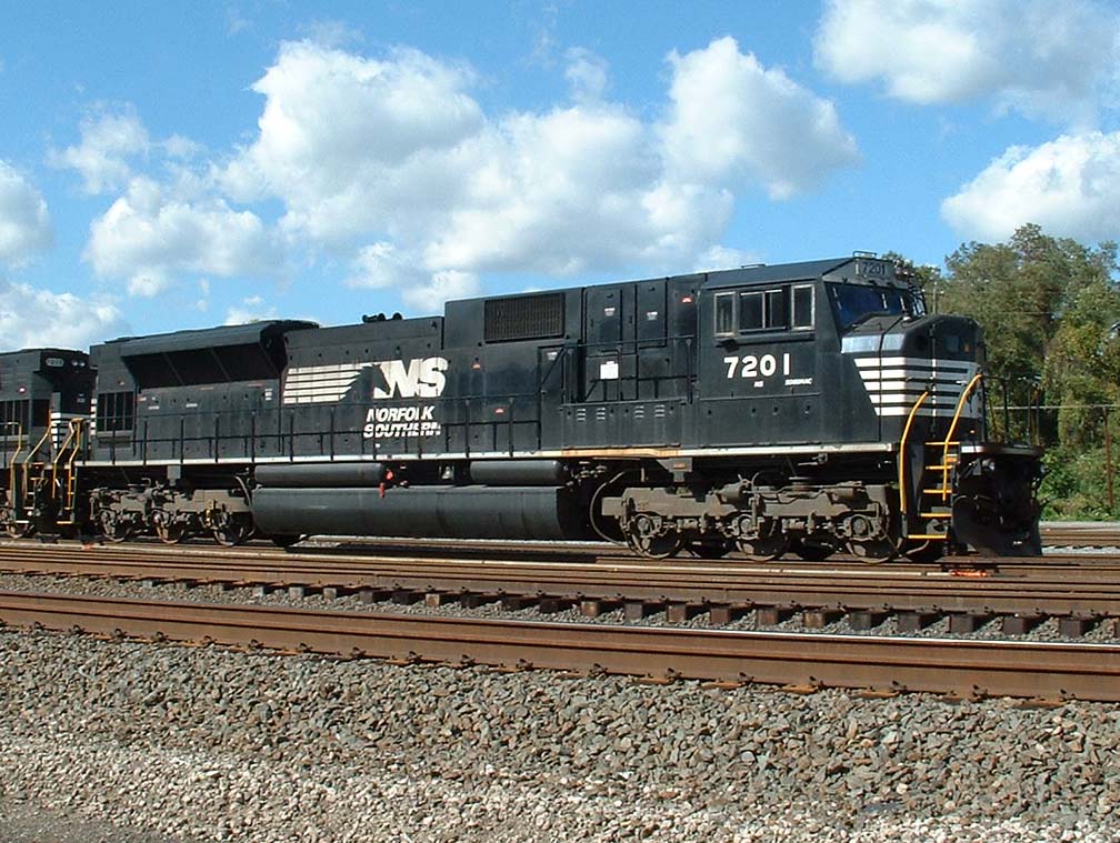 SD80MAC: Picture Roster